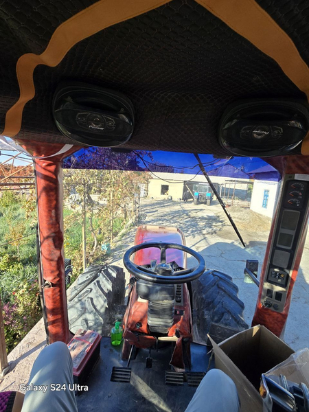 Traktor Case Ih magnum 255 sotiladi