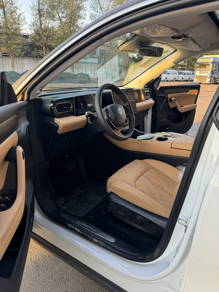 Leapmotor C11 Elektr Smart 580 km full version