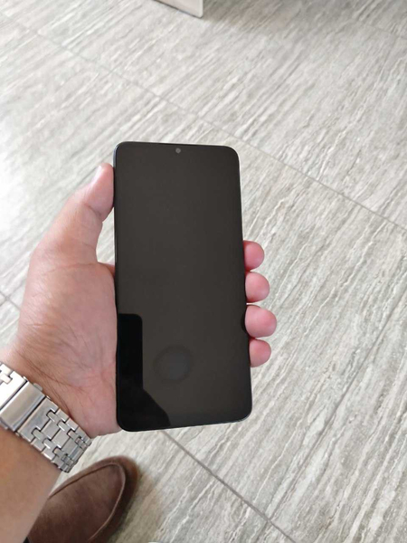 Redmi 13c 4 128 yangi tel kae dakument yangi