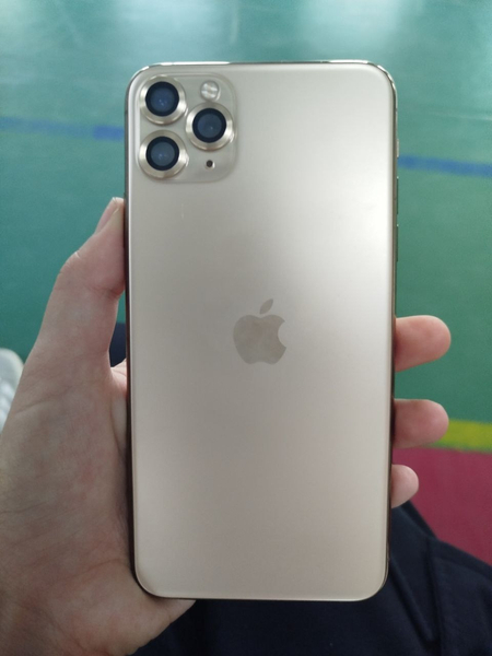 Iphone 11 pro max 76% 256gb
