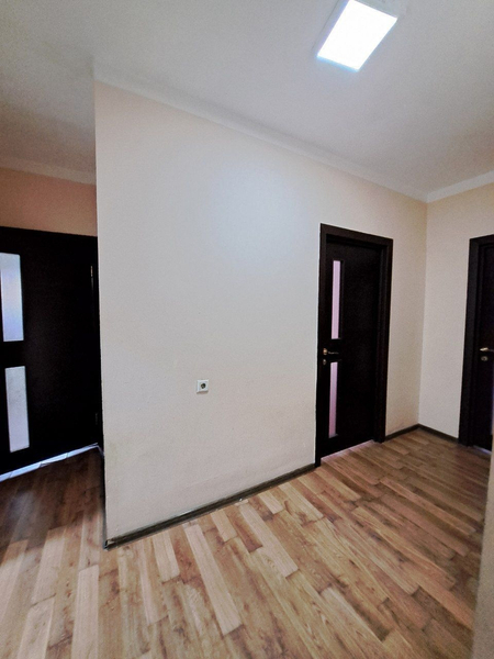 Новостройка Сергели 5 А 2 хона Квартира 1 этаж, подволам бор