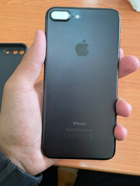 Iphone 7+  32tali holati ideal