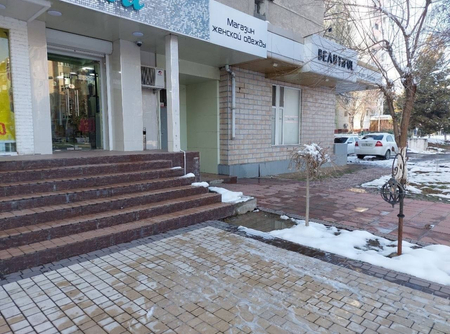 Сдается в аренду центе города круг Айбек