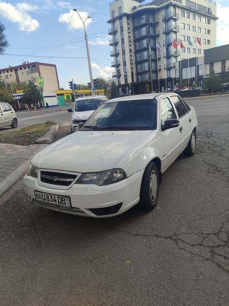 Продаётся Нексия 2