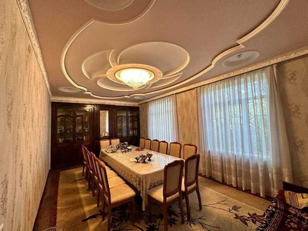 Нукус кинотеатри Турин Политехника университети рупарасидаги 3,6 соток