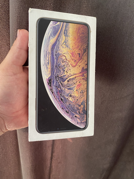 Phone xs max sotiladi 512gb emkost 80 qaropka bor