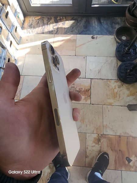 Iphone 13pro max gold
