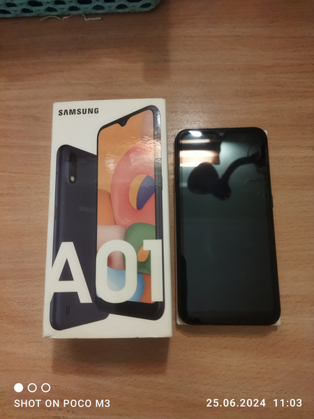 Samsung A01  с параметрами (2/16) в отличном состоянии