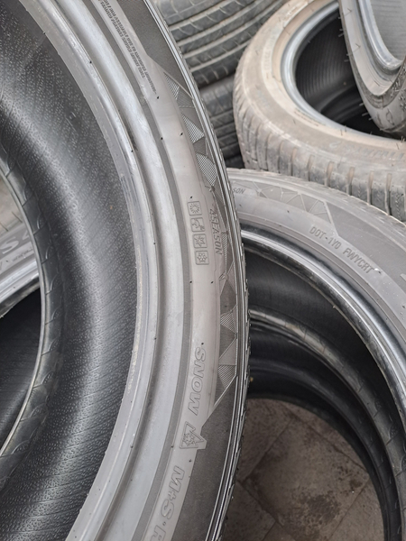 245/45R19 kumho HA32 madel archali