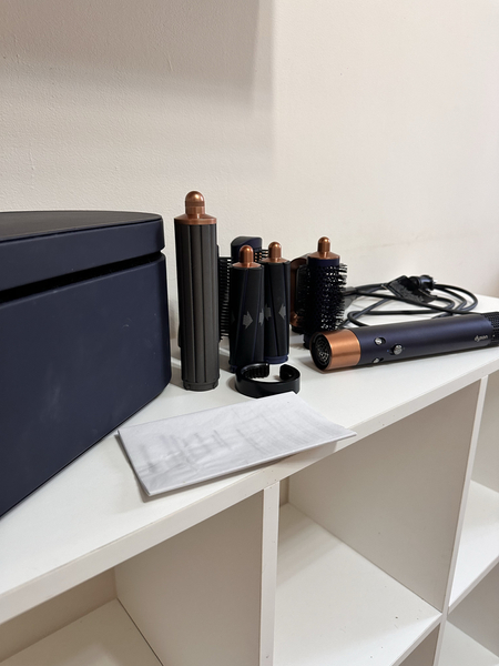 Дайсон стайлер Dyson