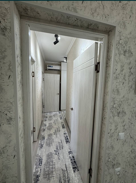 Продается 2х ком. квартира, ор-р: Базарчик, 40м2