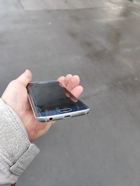 Samsung S6 edge sotiladi