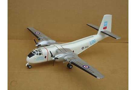 Сборная модель самолета DHC-4 Карибу (Амодел, 1:144)