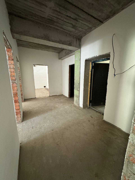 Продам 102м2 на 1-м этаже в dream House на Бобура!`