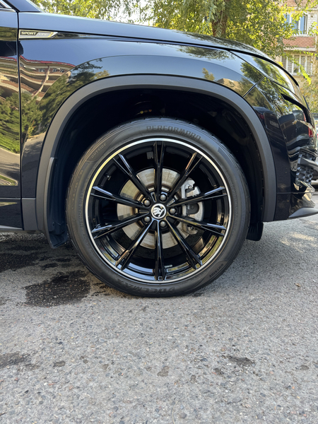 Продам диски ABT R20 9J 5x112 ET30 dia 66.6 с резиной