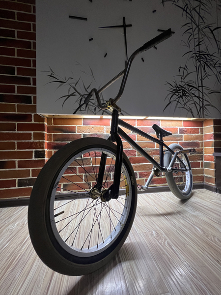 Продам BMX