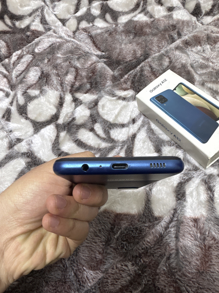 Samsung Galaxy A12 с гарантией