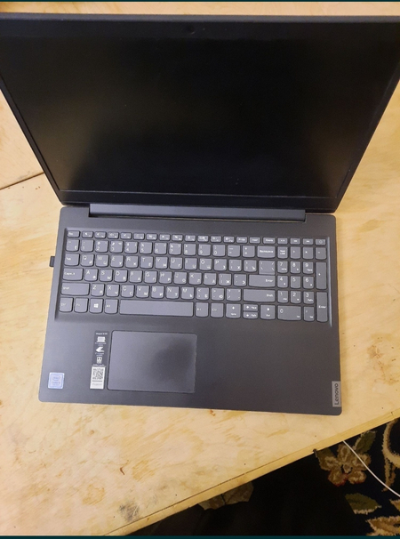Lenovo Ideapad S145 CORE I3