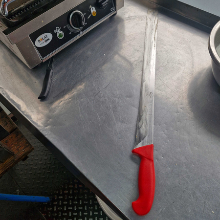 Fast food uchun kerakli aparatlar sotiladi