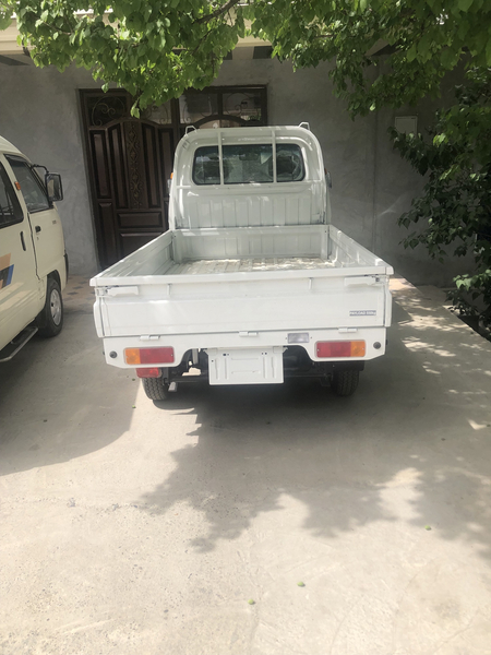 Labo yuk tashish xizmati dastavka