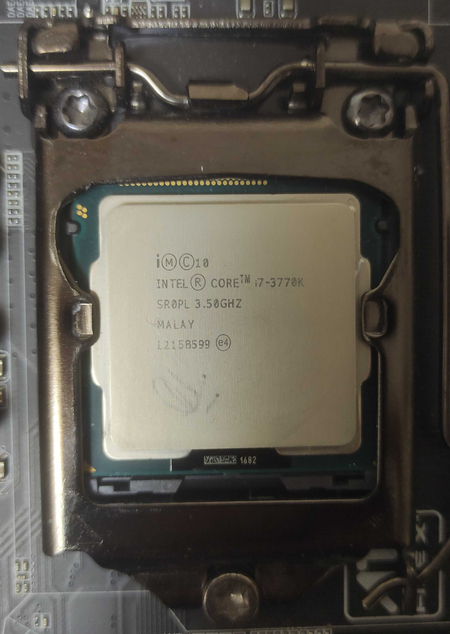 Продам комплект на Intel core i 7 3770k
