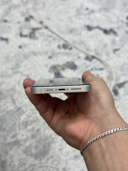 Продаётся IPHONE 14 , Состояние новое