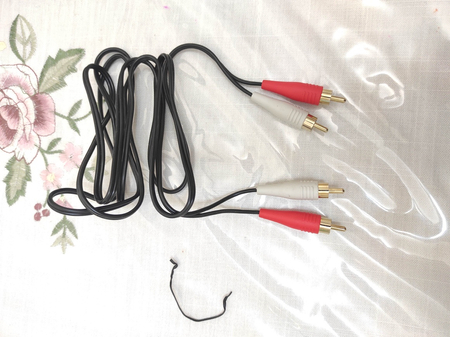 HDMI переходник и аудио шнур продаётся