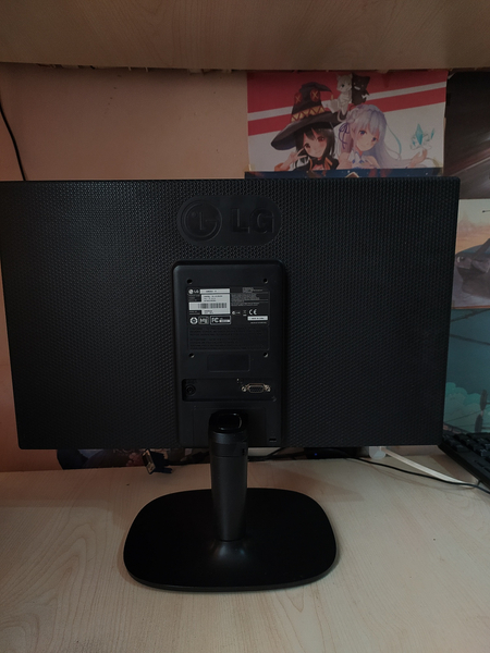Монитор LG 20m35А в хорошем состоянии