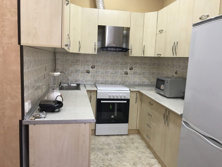 Срочно продам 4/3/3 Саракулька