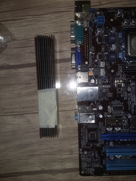 Plata+tosh quad 8400+4 gb OZU G41 DDR3