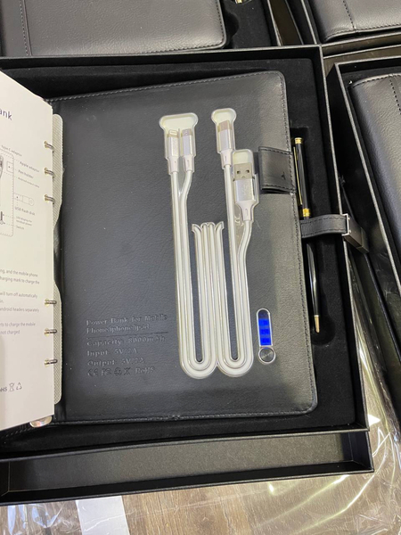 Powerbankli bloknotla, nabor yasab beramiza