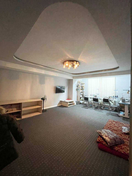 Улица Бобура 4/8/9 Ориентир РОВД 110м2 Французкая Планировка