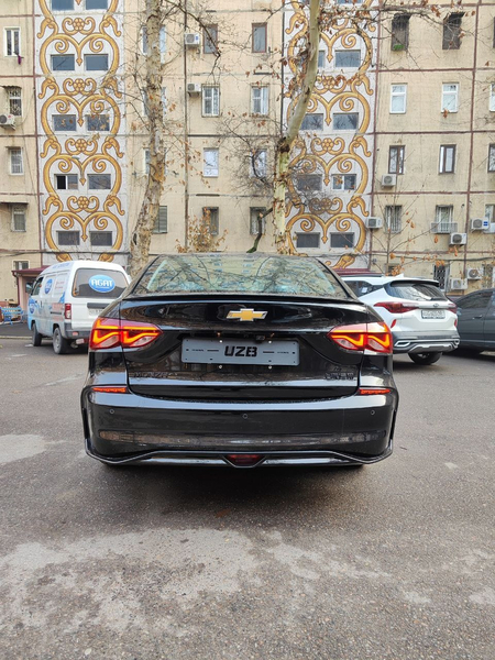 Шевролет монза новый