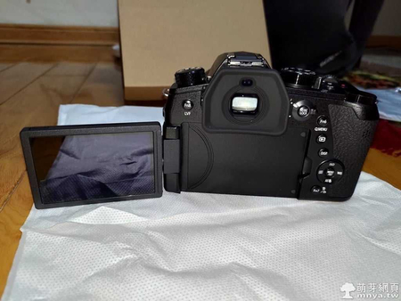 Lumix FZ1000 M2 4K