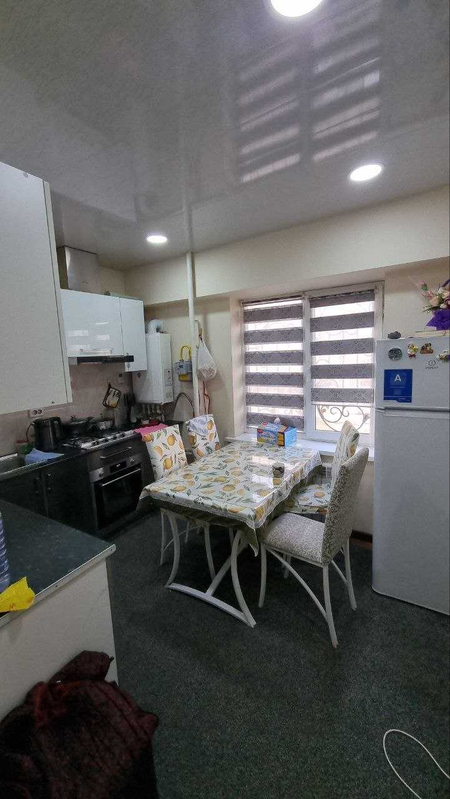 (К117698) Продается 3-х комнатная квартира в Шайхантахурском районе.
