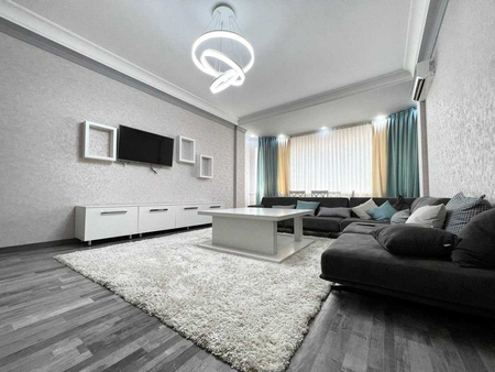 Аренда квартиры Яккасарайский р, гостиница Россия (ID 0181)