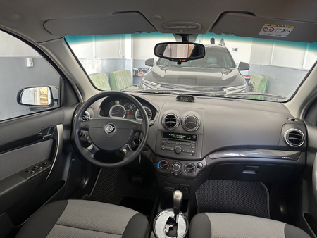 Nexia 3 r4 ravon km 57000 tozza