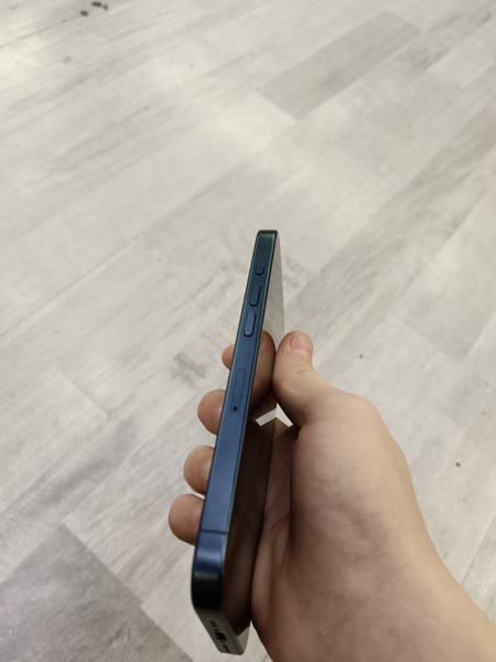 iPhone 15 Pro HX/A 128 GB Blue Titanium ideal