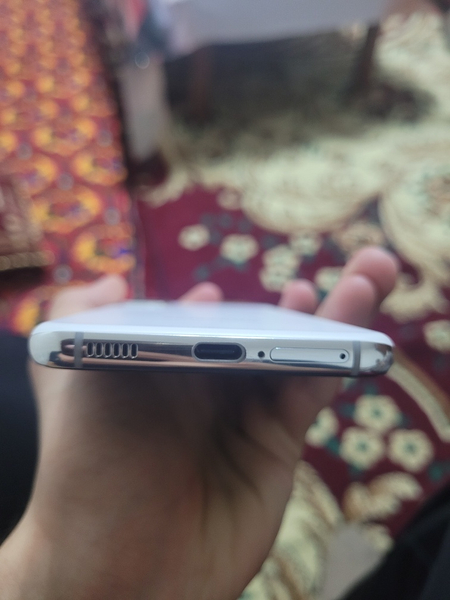 Samsung s21 5g ideal sostayeni