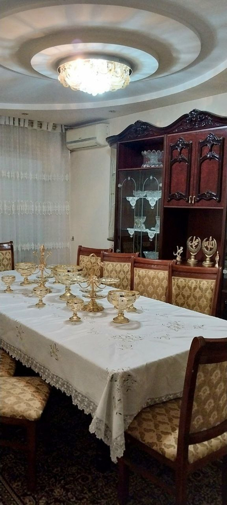Гулабад, 4)1)4,кирпич, 6х2 балкон, 86м2