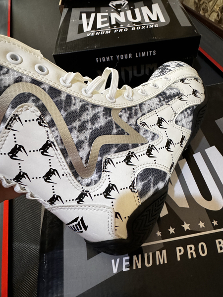 Venum White Snake Boxing Shoes for Women - White