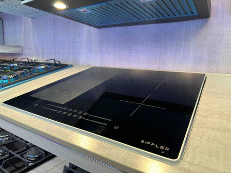 Варочная панель индукционная ZIFFLER black glass