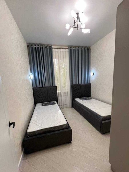 Срочно продается 3/2/4 квартира 65 м2  ул.Саракульская  (МНМ)