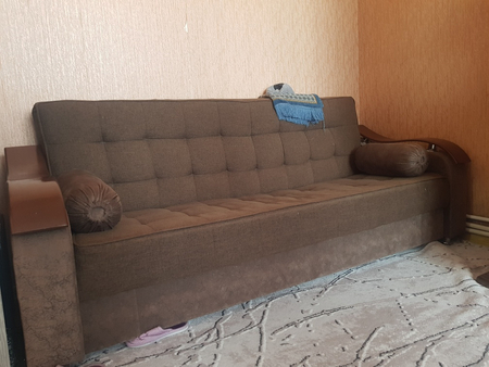 Divan kreslo sotiladi