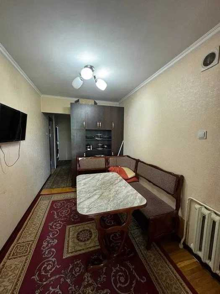 Продается 4/4/4 квартира на Ц-1 Ор-р: Посольство Великобритании (ХМЕ)
