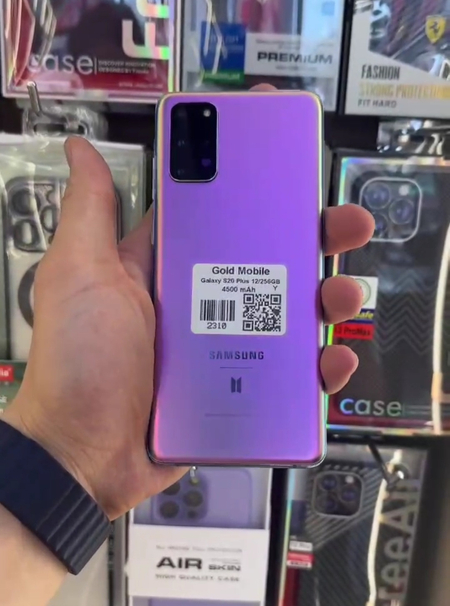 Samsung galaxy s20 plus 5g 190$ga bervoraman pul zarur