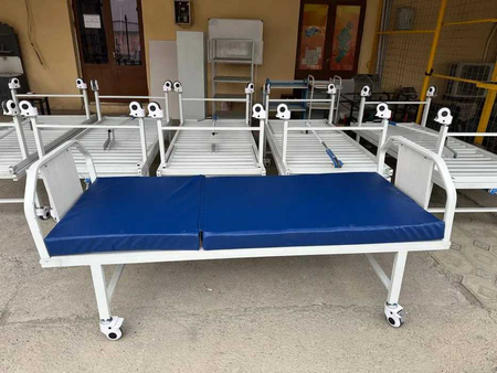 Кровать двухфункциональный