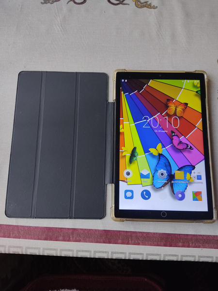 Продам планшет Discover Note 10_Plus дёшево в рабочем состоянии