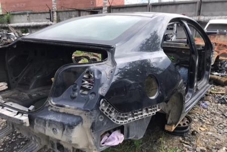 Малибу 1 радной дверь 2 передние