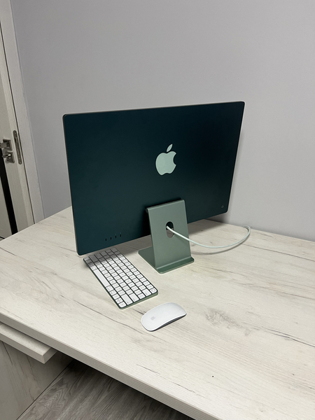 Apple iMac m1 pro